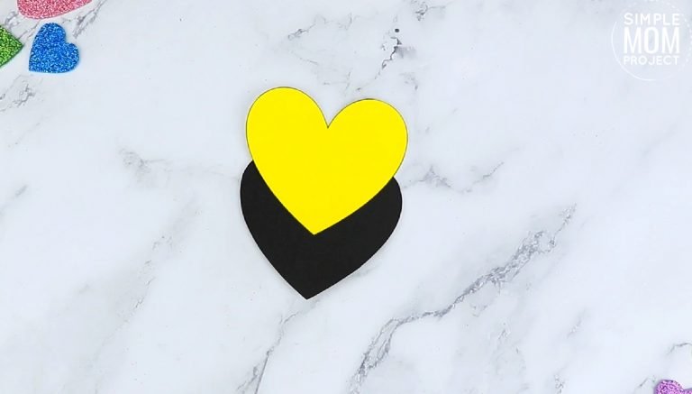 Free Printable Heart Bee Craft for Kids - Simple Mom Project