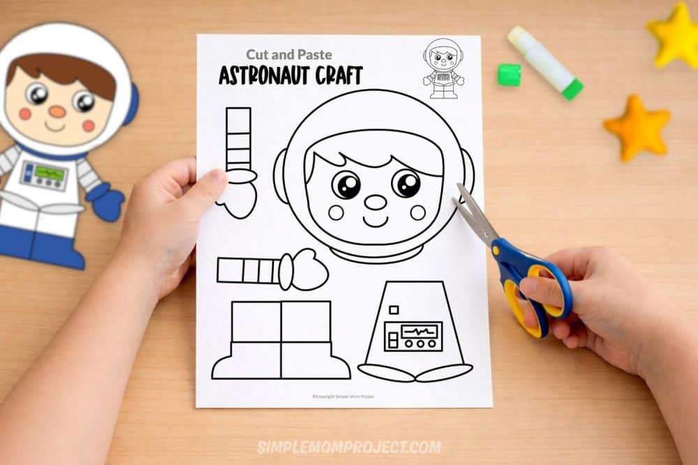 Free Astronaut Craft Template + Space Exploration Activities for Kids ...